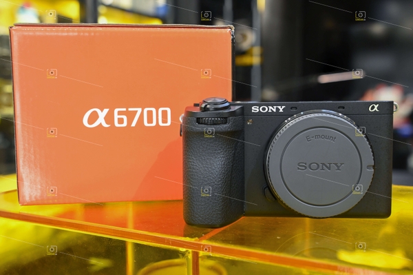 Sony A6700 Review 2025–2026: Ưu điểm, nhược điểm & có nên mua không ...