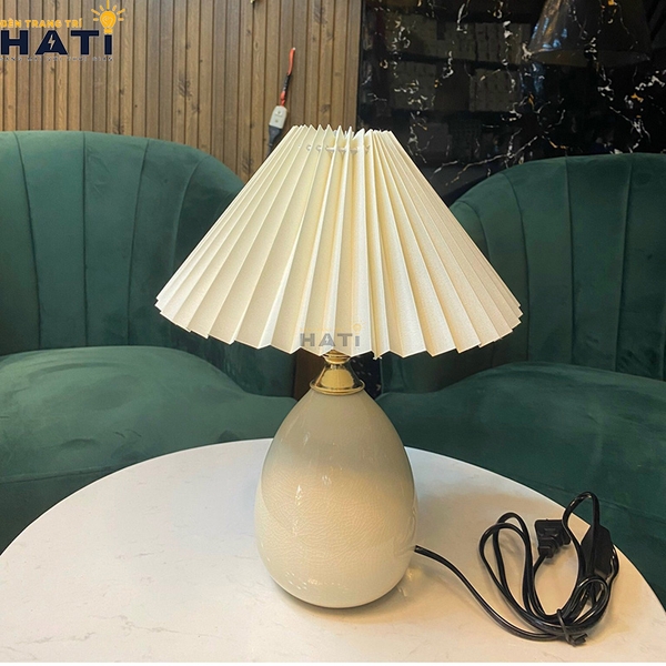 Đèn bàn tân cổ điển Donatella - BTCD47