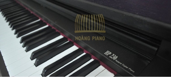 Đàn piano điện Roland HP-230 được nhiều người biết đến tại HCM