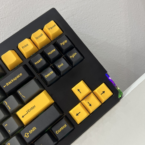 Bộ keycap Cherry PBT Black Gold | Kicap