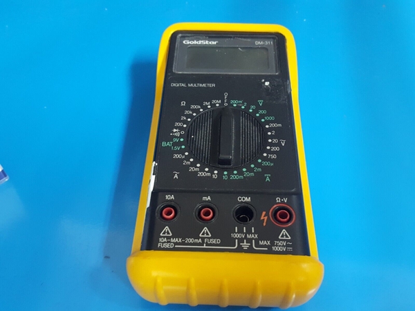 Đồng hồ đo vạn năng GoldStar DM 311 Nubicom