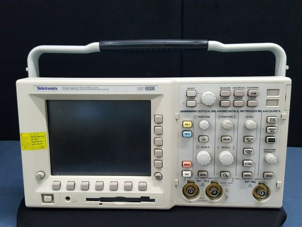 Máy hiện sóng Oscilloscope Tektronix_TDS3052 Nubicom