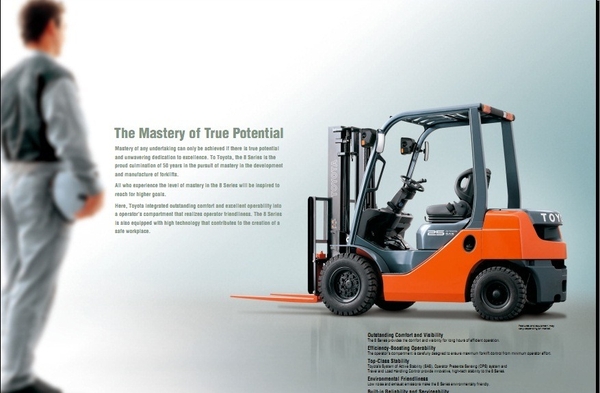 Xe nâng dầu TOYOTA 8FD45