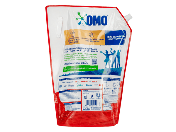 Nước giặt OMO Matic Hương Comfort