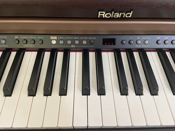 Piano Roland HP103 - ST Music