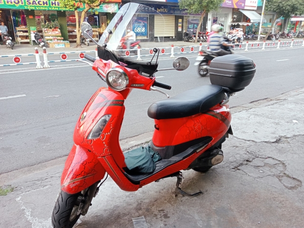 Xe Attila Elizabeth chế baga gắn thùng sau GIVI như thế nào - Xe Tui ...