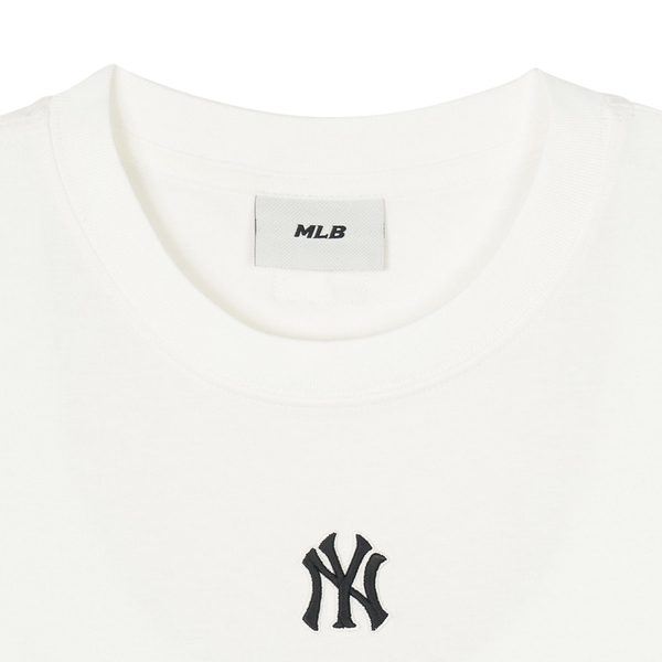 Áo Croptop MLB Basic Small Logo NY 3FTSB0443-50IVS | MLB Việt Nam