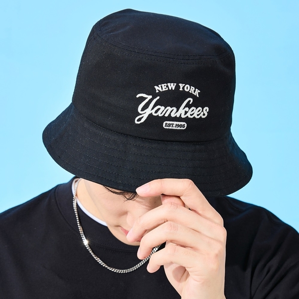 Nón MLB Varsity Lettering Bucket Hat NY 3AHTV013N-50BKS