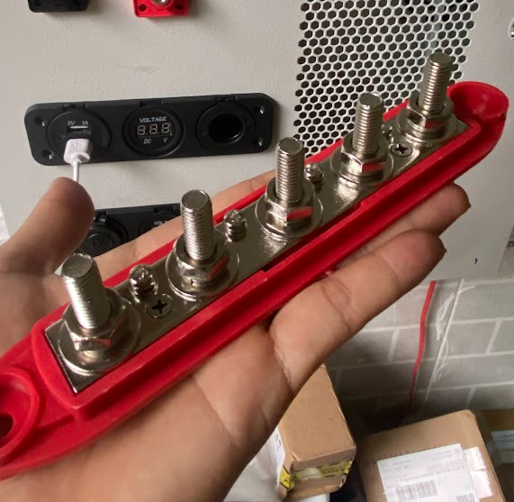 Khối phân phối điện M8 5 Stud 300 Amp BUSBAR