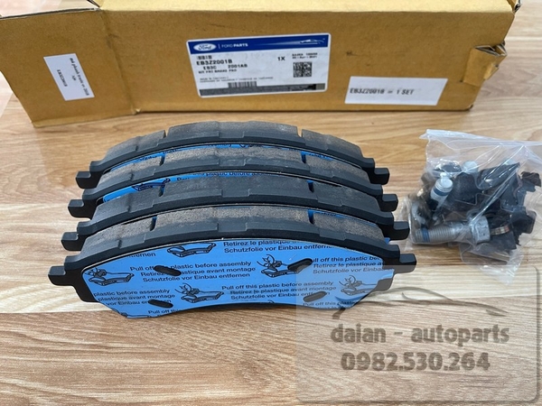 [Chính hãng] Má phanh trước Ford Everest 2015 2016 2017 2018 2019 2020 ...