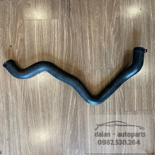 Ống nước dưới Ford Ranger Mazda BT50 3.2 - AB398B273EC daianford.vn