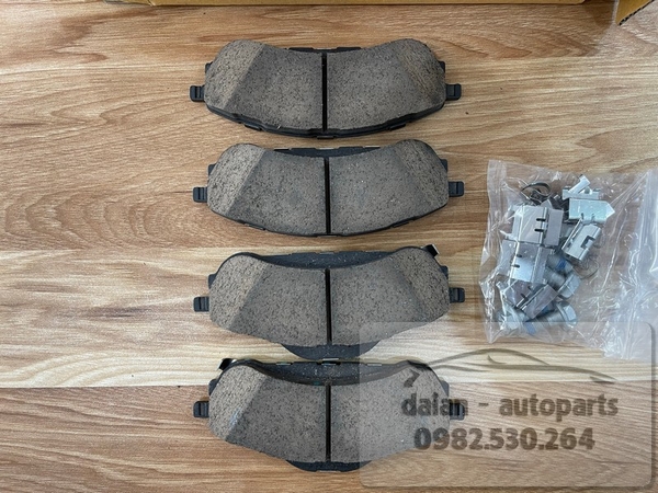 [Chính hãng] Má phanh sau Ford Everest 2015 2016 2017 2018 2019 2020 ...