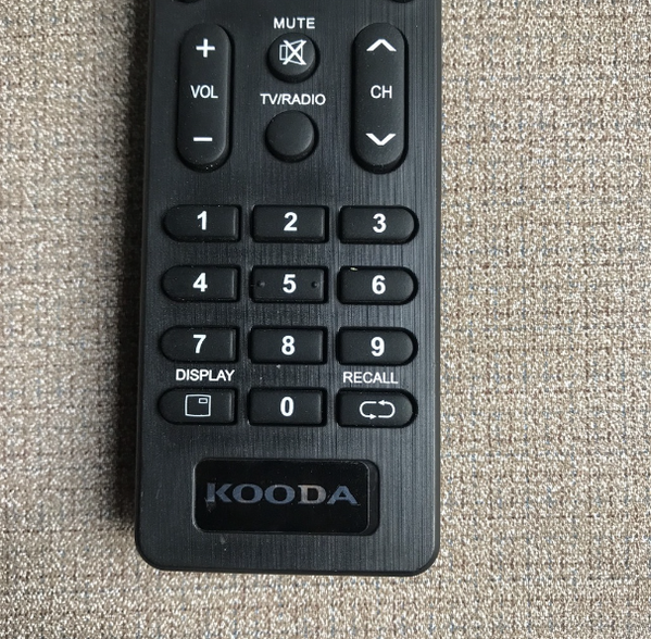 Remote tivi KOODA TV181 - 4 Nút màu phía trên