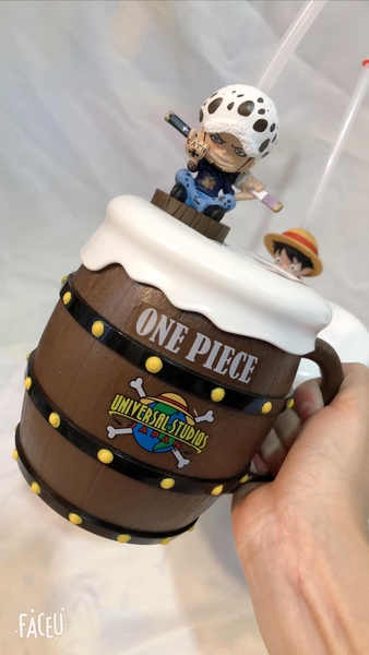 Cốc One piece Law