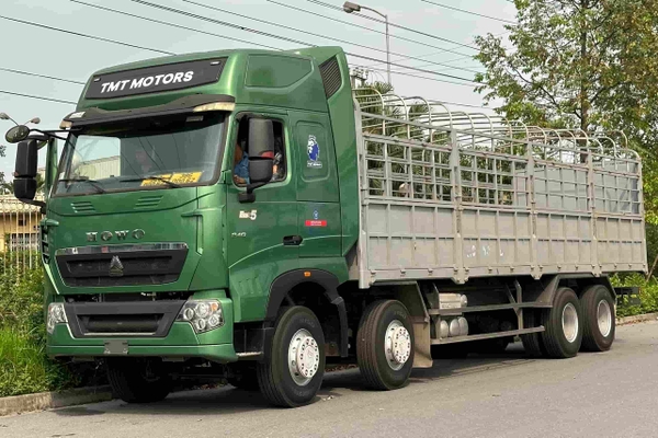 Xe Tải Howo 5 Chân Cabin A7 Động Cơ 340HP - Đại Lý Phân Phối Chính Hãng