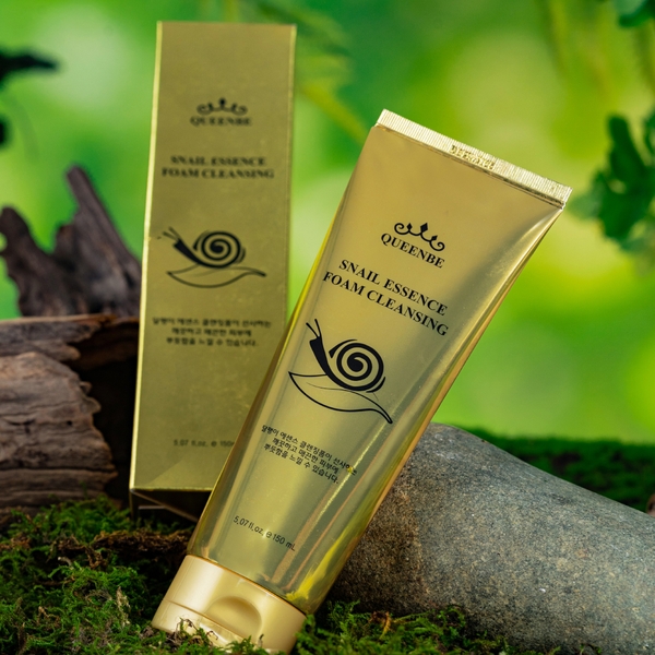 Sữa rửa mặt Snail Essence Foam Cleansing QueenBe 150ml