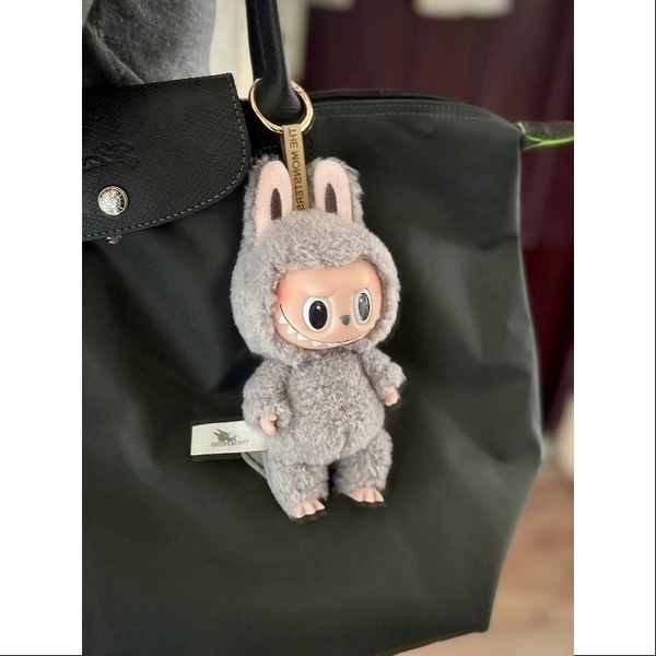 Labubu Sesame Bean Xám Size 17cm CHÍNH HÃNG POP MART GIÁ TỐT