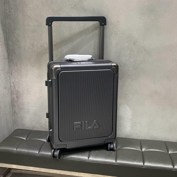 Vali Fila Embossed Logo Size Cabin 22 Xách Tay Xám Đen/Ghi AUTH