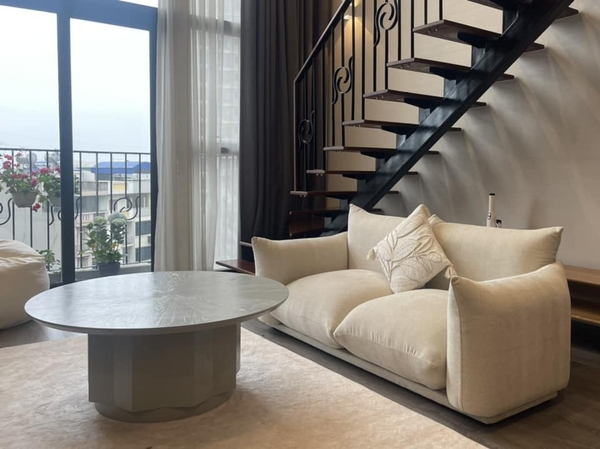 𝐌𝐨̣̂𝐭 𝐤𝐡𝐨̂𝐧𝐠 𝐠𝐢𝐚𝐧 𝐚̂́𝐦 𝐚́𝐩 | Espace Interior