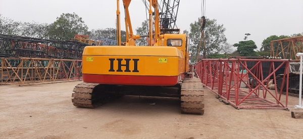 Xe cẩu xích 65 tấn IHI CCH650-HY59