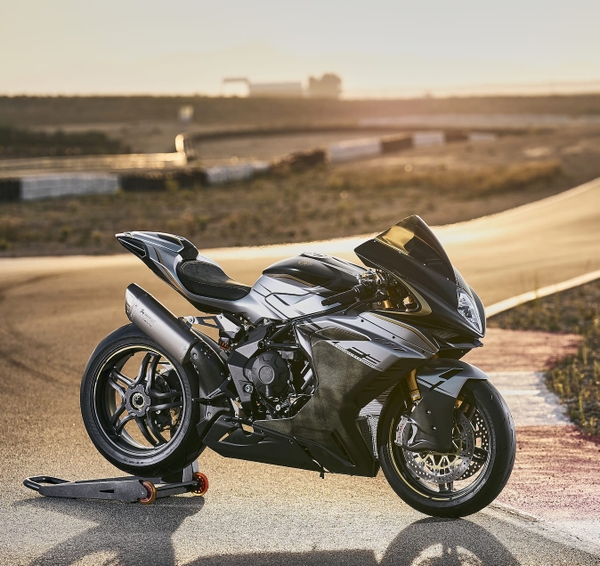 MV Agusta ra mắt phiên bản F3 giới hạn F3 Competizione cực khủng ...