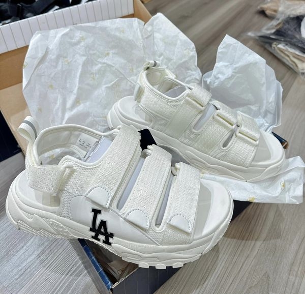 Dép Sandal MLB Triple Logo LA 3ASDCSS33-07IVS Màu Trắng | Authenticshop ...