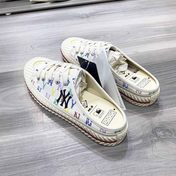 Giày Mule MLB Monogram Logo NY 32SHSM111-50W Màu Trắng | Authenticshop ...