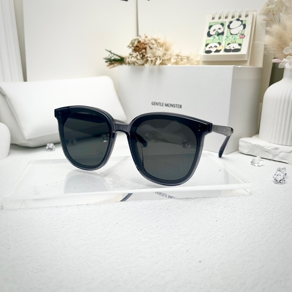 Kính Mát Gentle Monster Myma G1 Màu Xám | Authenticshop.vn Thời trang ...