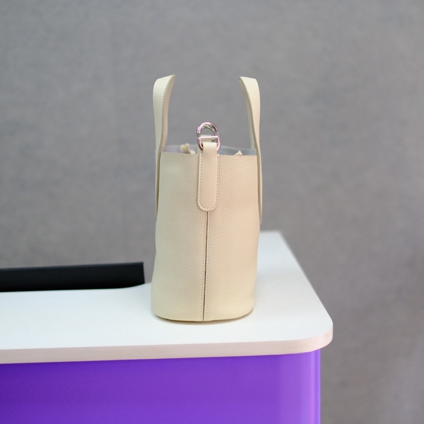 Túi Xách Picotin Poppy Loop 18cm Màu Kem - Authenticshop.vn