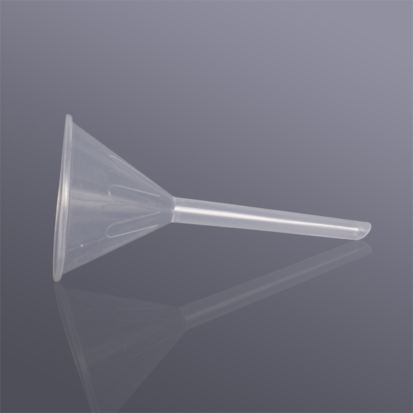 Plastic Clear Triangle Funnel