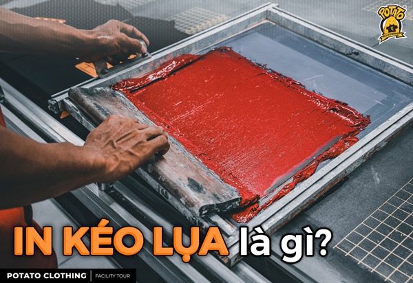In kéo lụa là gì? Quy trình sản xuất áo in kéo lụa