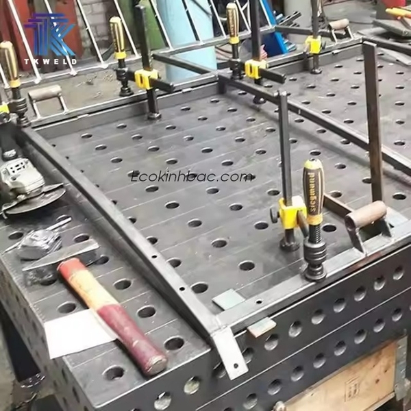 Bàn gá Jig gia công bằng gang, kích thước 2000x1000, lỗ D28