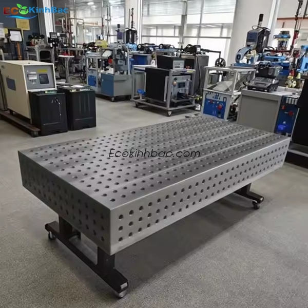 Bàn hàn gang 3D D28 kích thước 1500x1000x200mm.