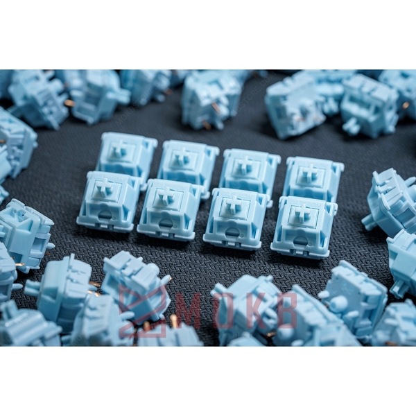 Gateron Pure Sky switch