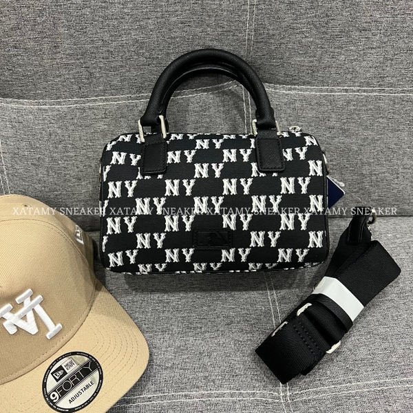 Túi MLB Classic Monogram JQD Boston Bag S NY Black 3ABWS013N 50BKS