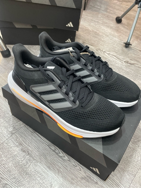 Giày ADIDAS ULTRABOUNCE Đen HP5773