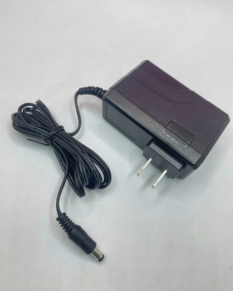 Switching Adapter 12V 2.5A Flypower loại tốt | Thế Giới Module