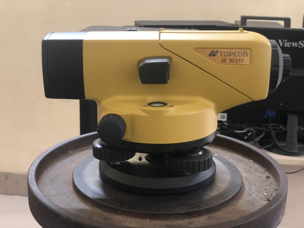 Máy Thuỷ Bình Topcon AT-B4 Chính Hãng | Dtlgroup.vn