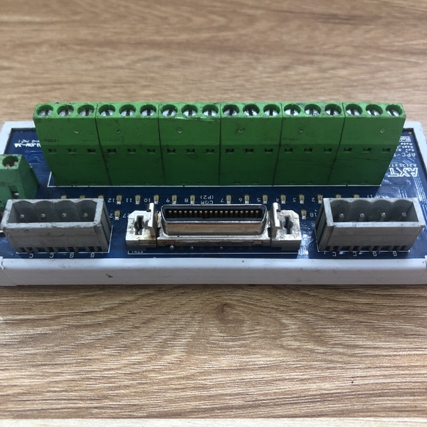 Cầu Đấu chống nhiễu AJINEXTEK TERMINAL BLOCK AXT APC-E036 hàng đã qua sử dụng