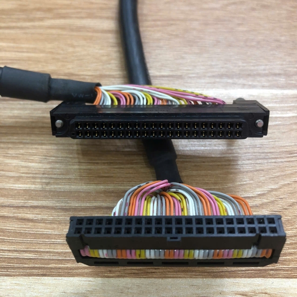 Cáp Mitsubishi FA-CBL10FMV E66085-H BANDO DENSEN Cable A6CON1 YA J040A ...