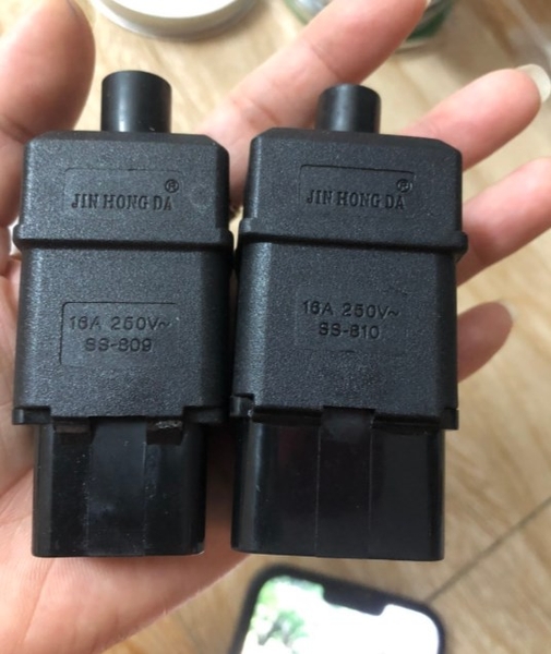 Phích cắm nguồn IEC320 C19 female, C20 male JIN HONG DA SS-809 SS-810 ...