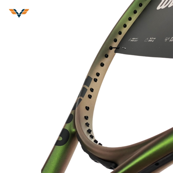 Vợt Tennis Wilson Blade 100UL V8
