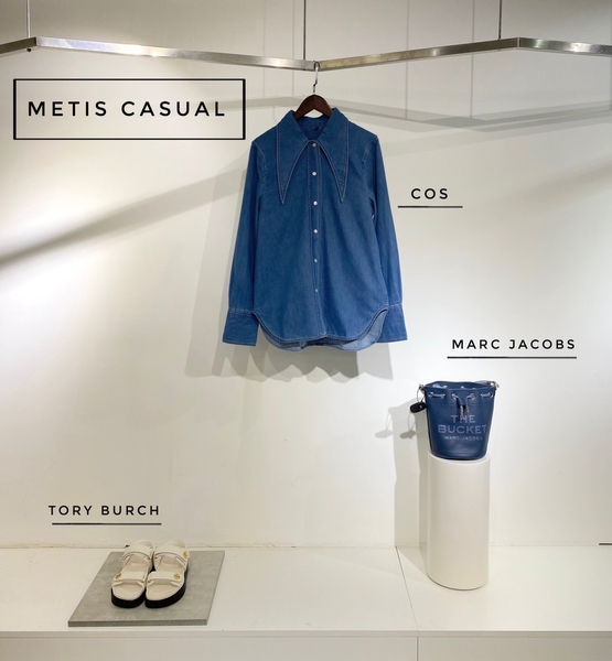 Sơ mi COS jean denim cổ nhọn Metis Casual
