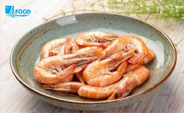 Luộc tôm thì nên cho tôm vào lúc nào sẽ ngon mà không tanh? Luộc sai c