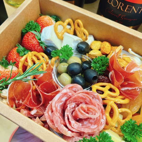 Cold Cut Box Classic - Khay thịt nguội tổng hợp - BC1