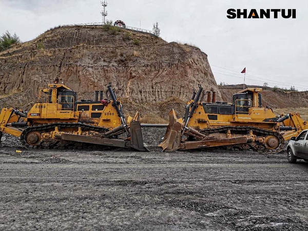 SHANTUI SD90