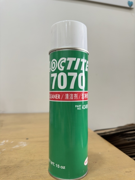 LOCTITE 7070