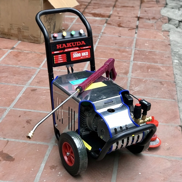 Máy Rửa Xe Cao Áp Hakuda 3Kw HKD3000 là dòng máy rửa xe