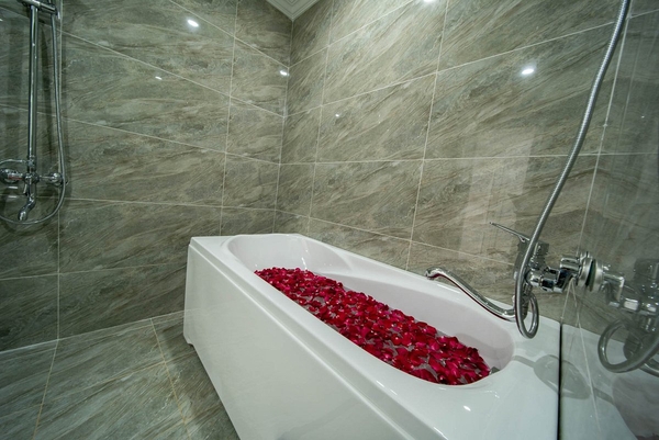 Khách sạn Catba Wonder Hotel