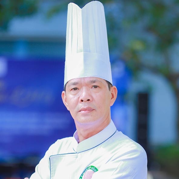 Đầu bếp NGÔ CHI VÀ